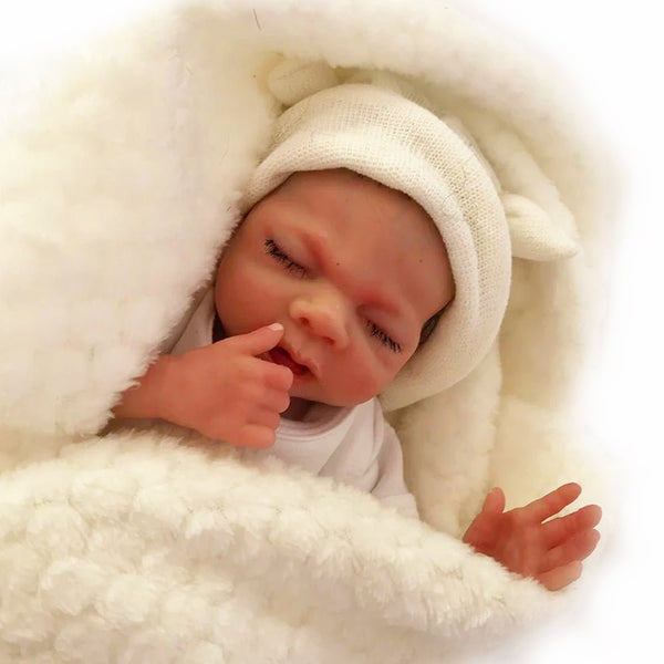 Realistic Preemie Birthing and Nursing Care Simulator 'Baby Lara' with ...